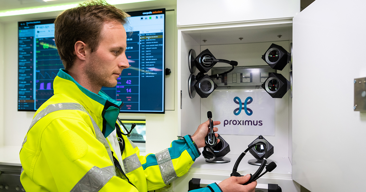 Proximus supports UZ Brussel in creating high-tech ambulance for inter ...
